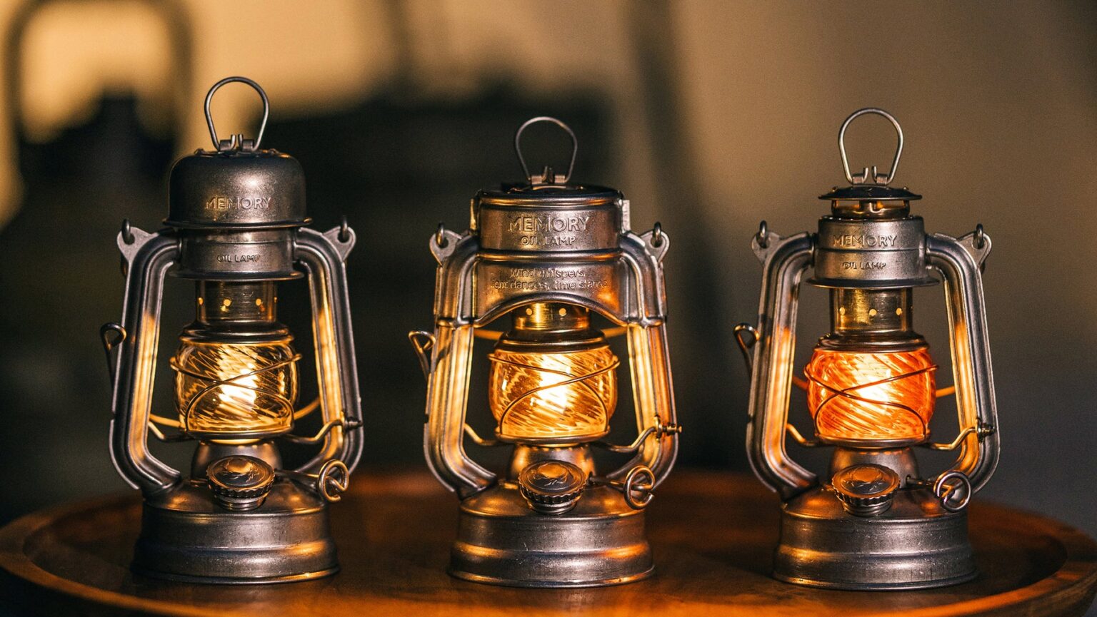 ThousWindsから3種の「メモリーオイルランタン」登場 | キャンプレビュー